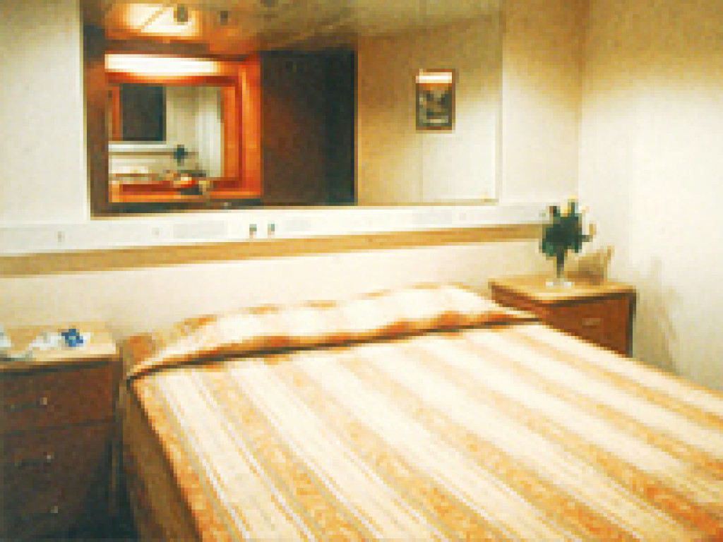 MS Funchal - Besondere Kreuzfahrten 2021/2022 beim Testsieger buchen