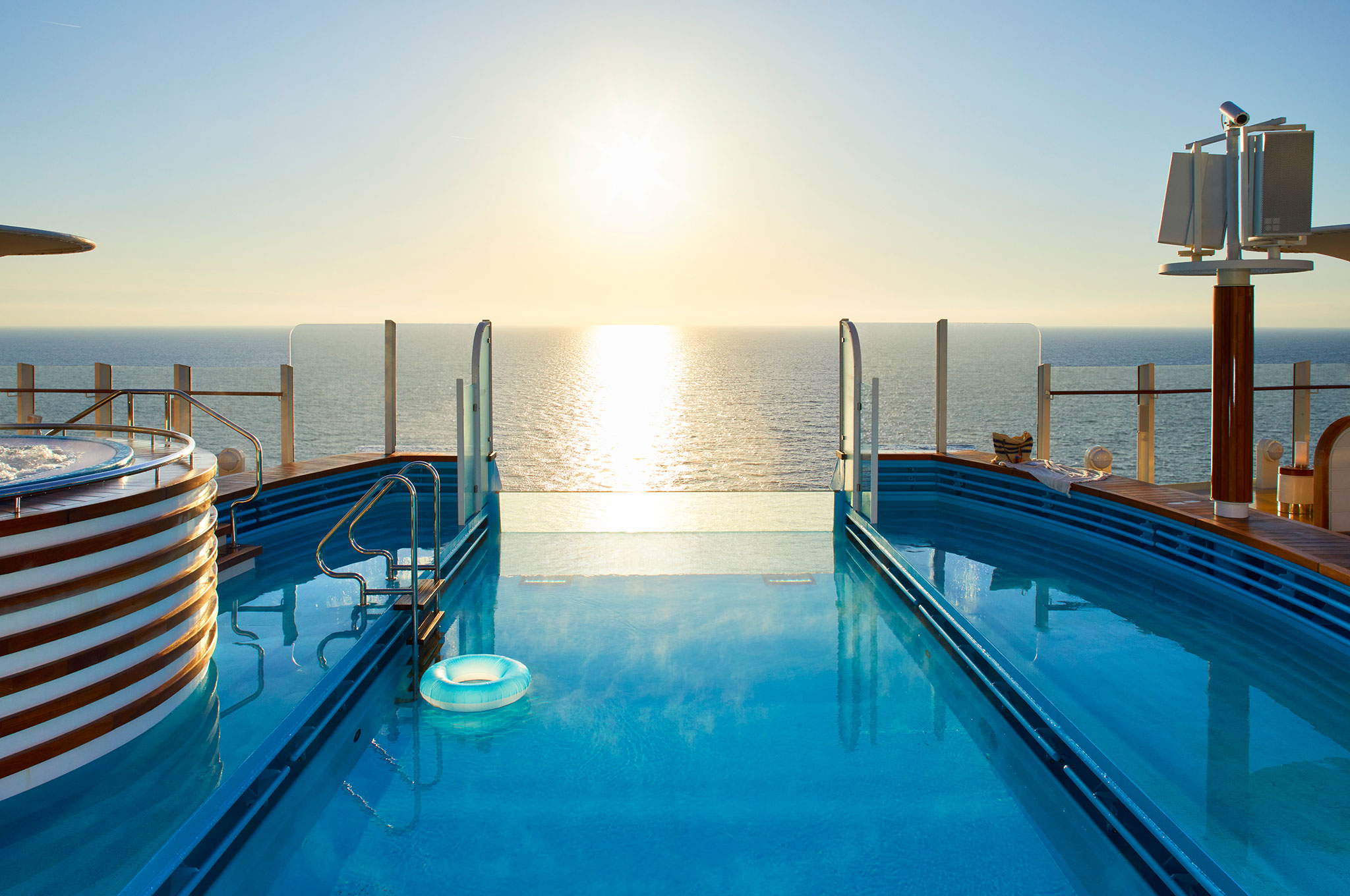 AIDAcosma - AIDA Cruises - Kreuzfahrten 2023/2024